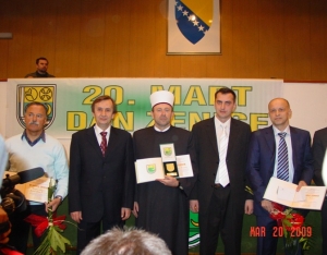 MUFTIJA ZENIČKI MR. EJUB EF. DAUTOVIĆ DOBITNIK NAJVEĆEG PRIZNANJA ...