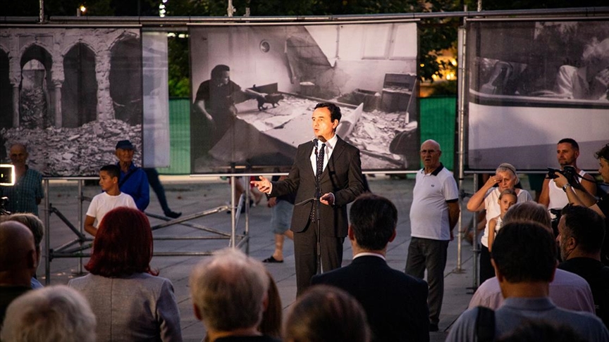 IZLOŽBOM "OPSADA SARAJEVA" U PRIŠTINI OTVOREN 1. MEĐUNARODNI FESTIVAL ...