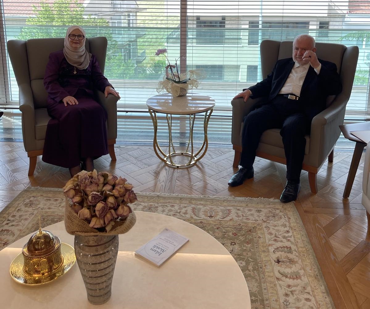 NA INAUGURACIJI MAGISTARA I DOKTORA NA „INSTITUTU ZA ISLAMSKU MISAO“ U ...