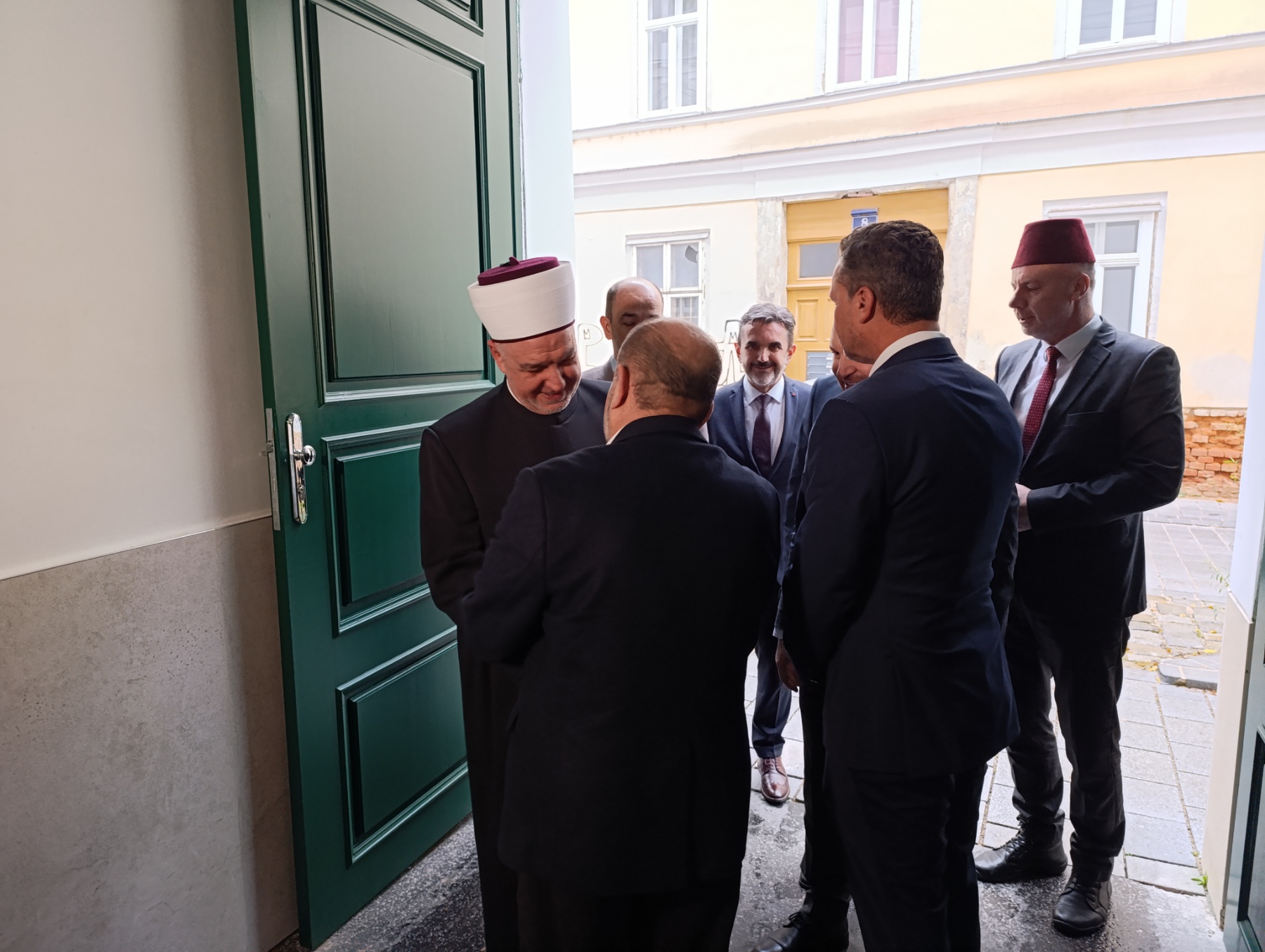 BEČ: POTPISAN MEMORANDUM O SARADNJI ISLAMSKE ZAJEDNICE U BIH I ISLAMSKE ZAJEDNICE U AUSTRIJI ...