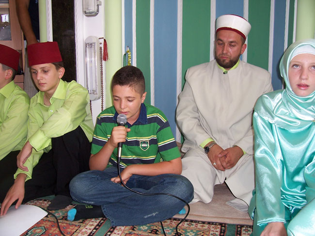 SVEČANI PROGRAM – HATMA DOVE — Bosnjaci.Net