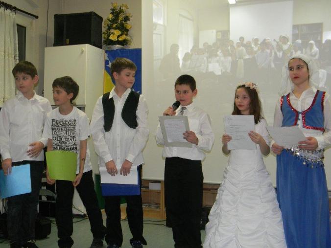 BOSANSKA SVADBA U IZVEDBI UČENIKA ODUŠEVILA PUBLIKU — Bosnjaci.Net