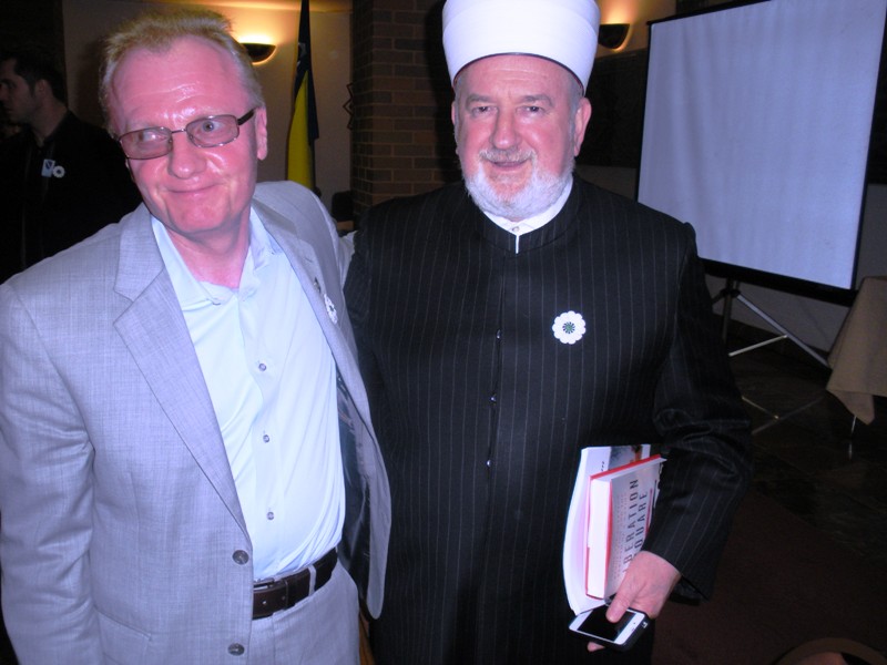 BOŠNJACI TREBA DA ULOŽE VIŠE TRUDA KAKO BI BOSNA I HERCEGOVINA OJAČALA ...