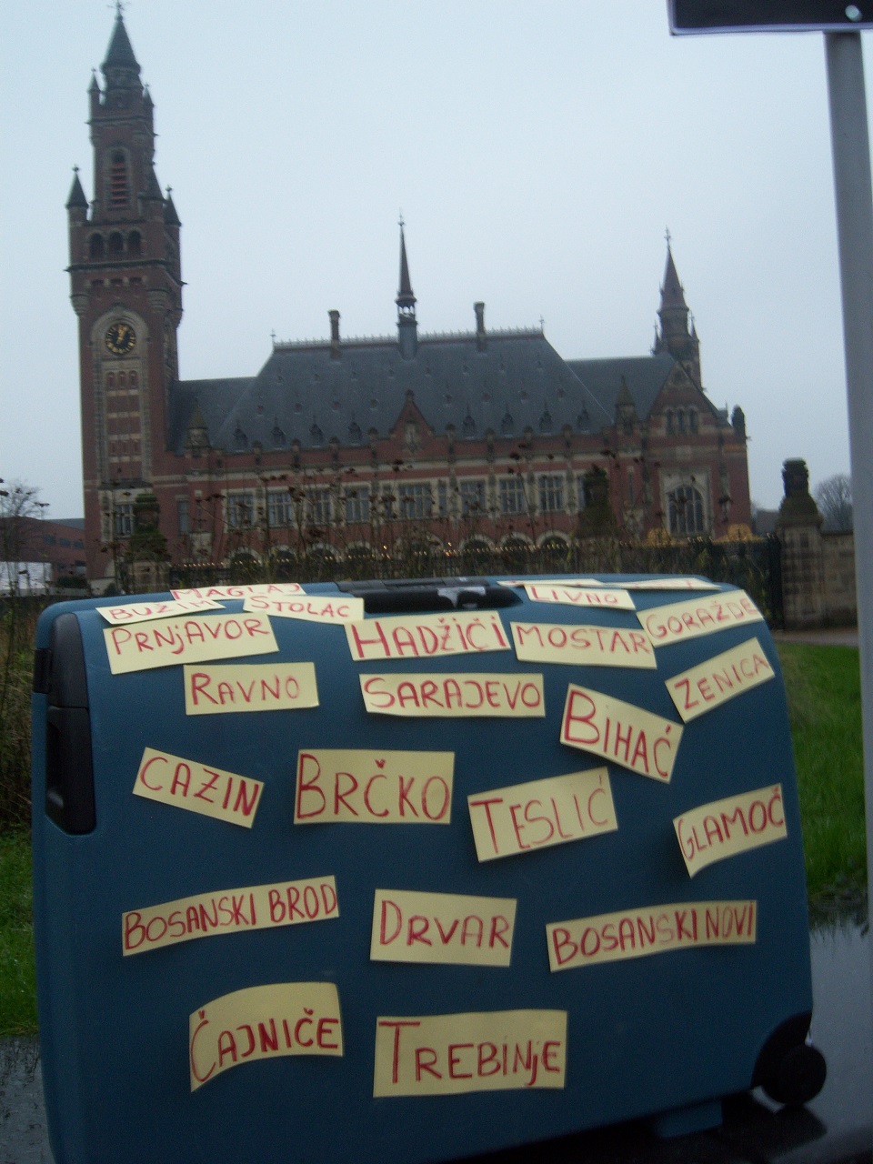 ŽRTVE GENOCIDA JOŠ UVIJEK ČEKAJU ISTINU I PRAVDU — Bosnjaci.Net