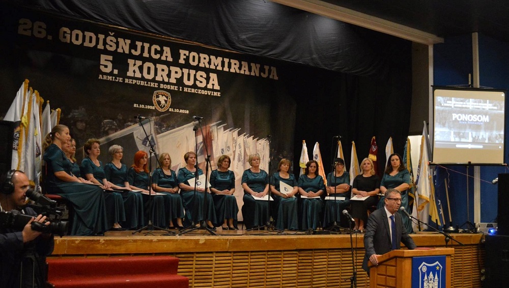 U BIHAĆU OBILJEŽENA 26. GODIŠNJICA 5. KORPUSA ARBIH — Bosnjaci.Net