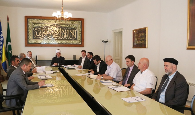 RIJASET PRIHVATIO NACRT PRAVILNIKA O UPOTREBI BAJRAKA ISLAMSKE ...