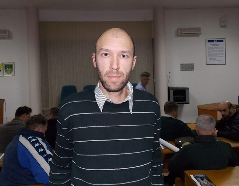 VOGOŠĆA ZA HALEP: OČI KOJE GLEDAJU KADA CIJELI SVIJET ŠUTI — Bosnjaci.Net